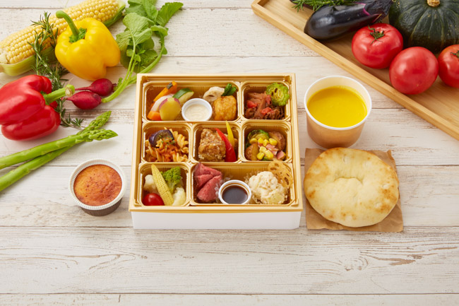 【HATAKE AOYAMA】deli BOX（にんじんポタージュ＆バスク風チーズケーキ付き） - オンライン飲み会向け食事宅配サービス「ごちクル deli BOX」